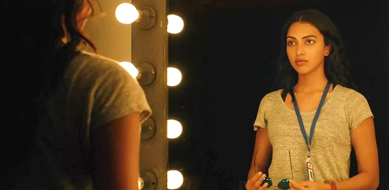 The politics of Aadai – Round Table India